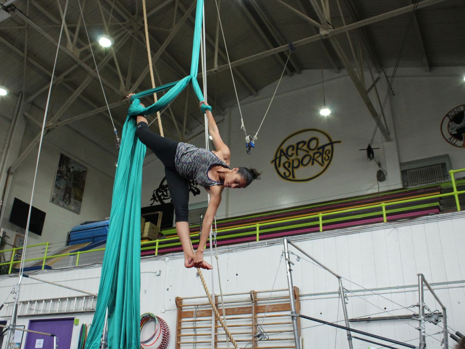 Silks & Rope (Intermediate) - AcroSports